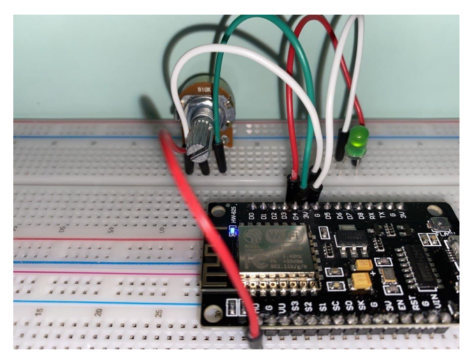 Kawal LED menggunakan Potentiometer dengan NodeMCU ESP8266 | BDxTronix